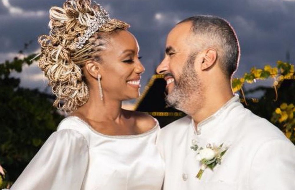 Runaway Love: En Vogue’s Rhona Bennett Married Best Friend, Shantiel ...